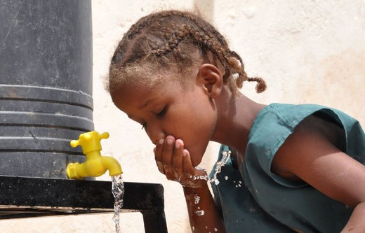 Accesso all’acqua potabile nel mondo